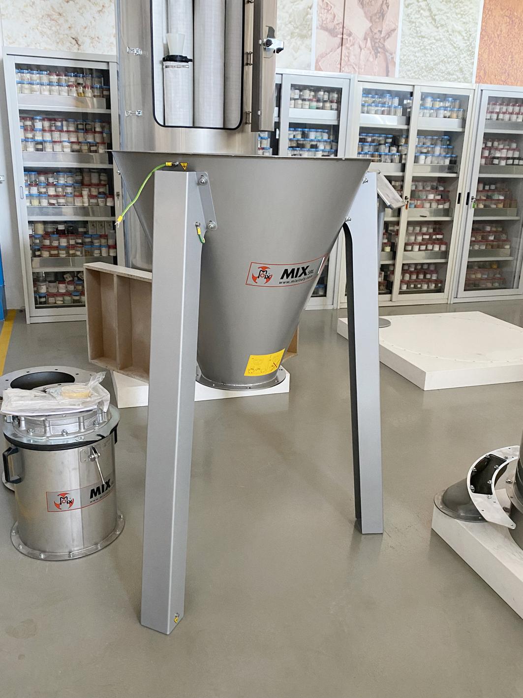 Tramoggia | MIX Srl